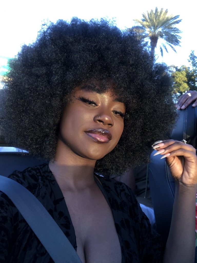 More than 180 afro puffs that will interest you