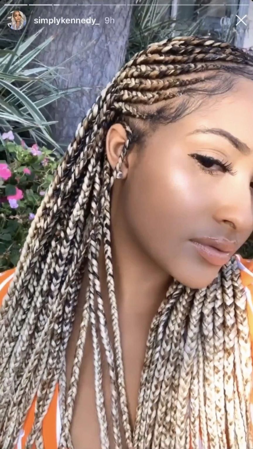 Ways to Capture a More Beautiful Hair Image Using Accessories