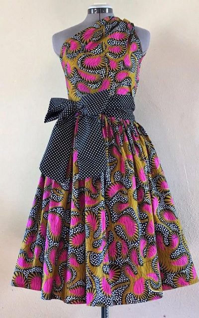 How to Combine Patterned Clothes in the Most Beautiful Way?