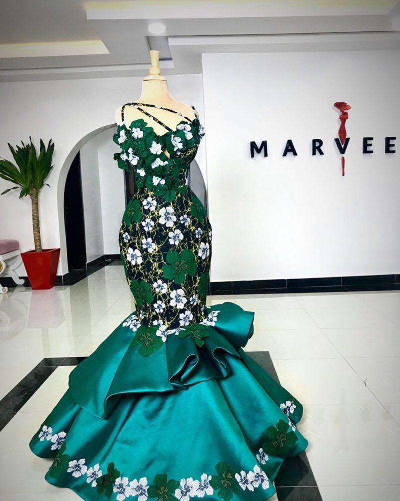 Which Hairstyle Should We Combine the Fish Dress Model With?